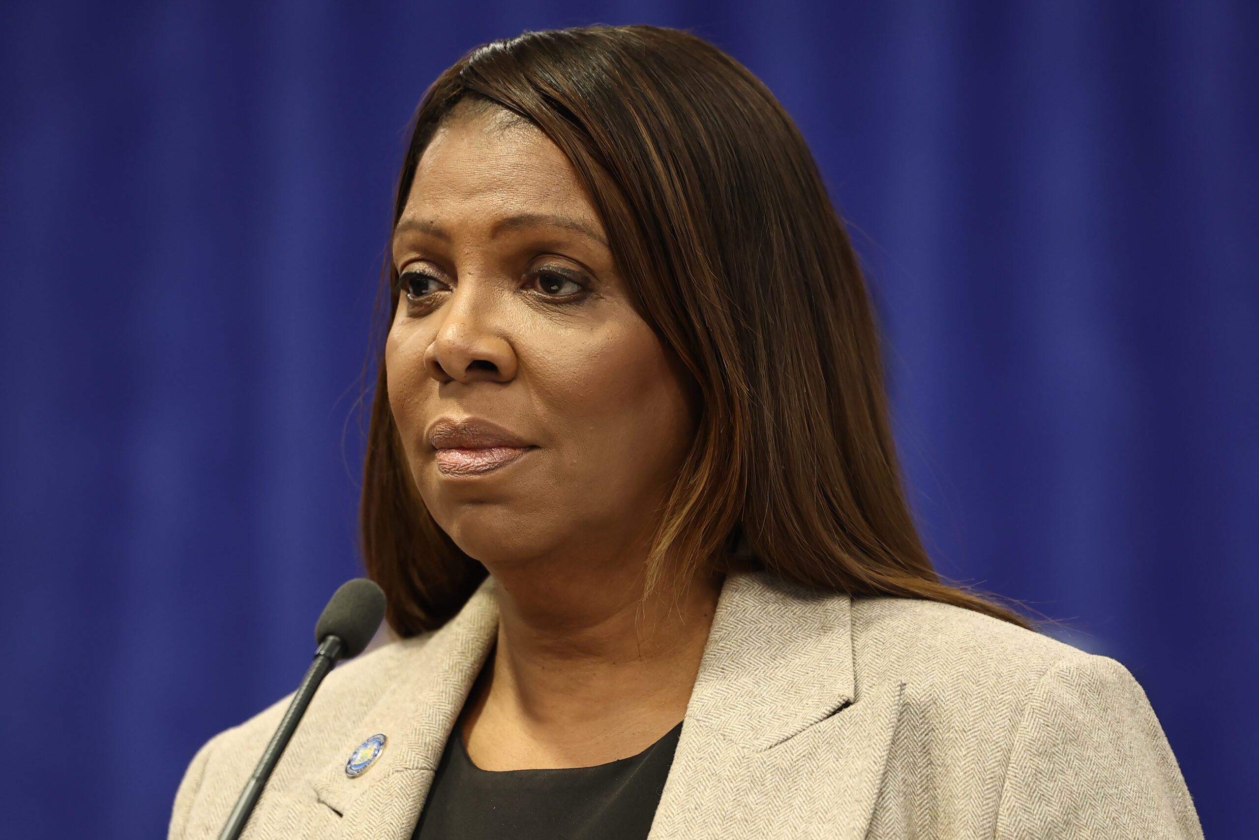 Trump DOJ Indicts NY AG Letitia James - Latest News - News Usa Today