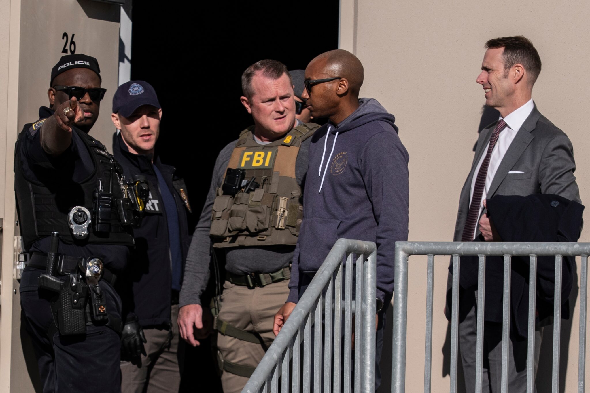 Report: FBI previously debunked fraud claims used to justify its Fulton ...