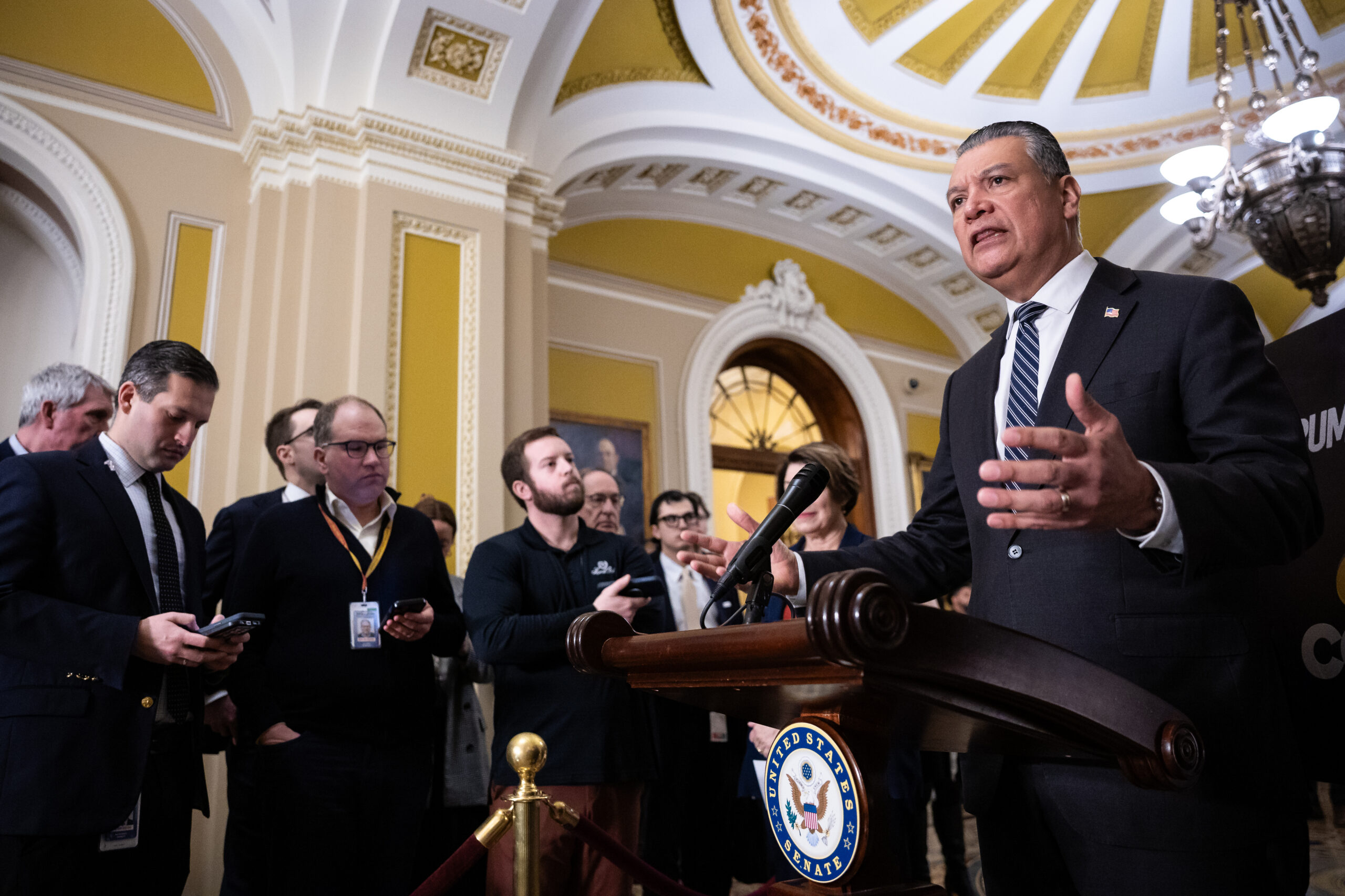 Senate Dems aim to disrupt Trump bid to declare national emergency on ...