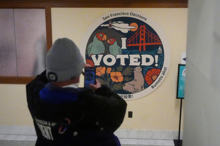 Sweeping GOP-backed anti-voting measure qualifies for California ballot ...