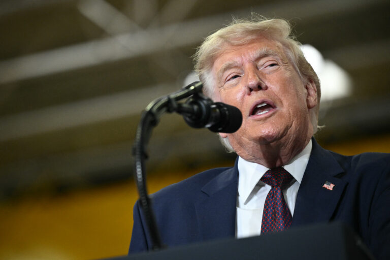 'Do me a favor': Trump says he directed DOJ to investigate California ...